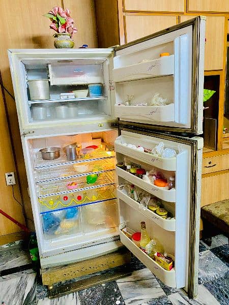 Dawlance Fridge Jumbo Size - Refrigerators - 1092275272