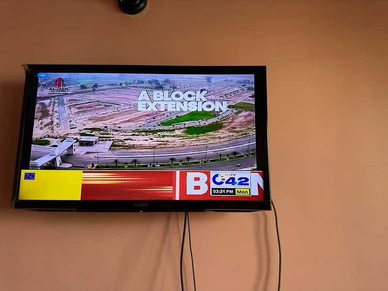 SONY BRAVIA R30E LED (32 INCH) FOR SALE - Televisions - 1092305086