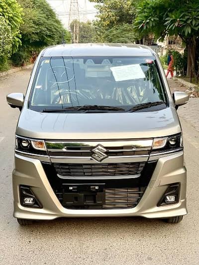 Wagon R 2023 Z CUSTOM - Cars - 1092878278