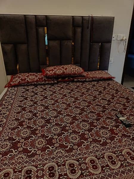 complete bed set for sale - Beds - 1093349582