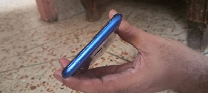 Tecno Spark 4 3gb ram 32gb rom - Mobile Phones - 1093397701