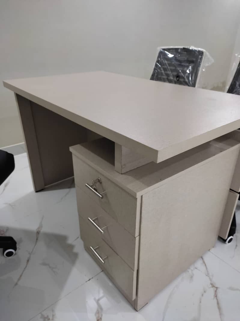 Office Tables |Executive Tables | Reception Counters |Study Table ...