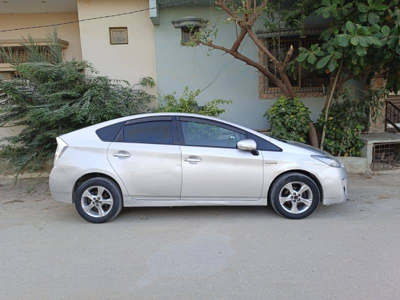 Toyota Prius 2010/2014 new shape - Cars - 1093865616
