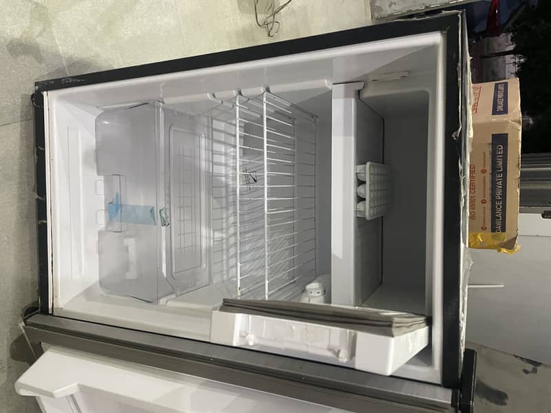 Dawlance Mini Fridge - Refrigerators - 1094106152