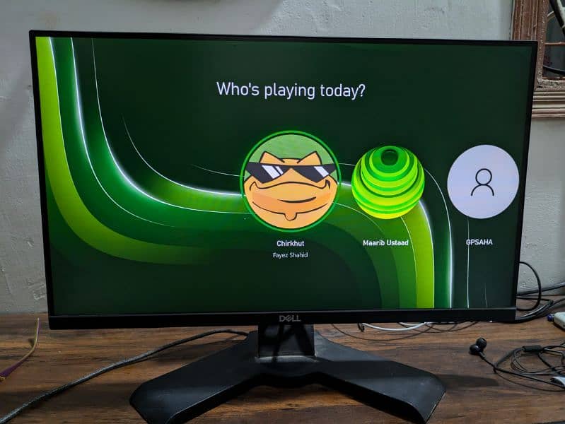 Dell bezel-less 22-inch monitor - Computer & Laptop Accessories ...