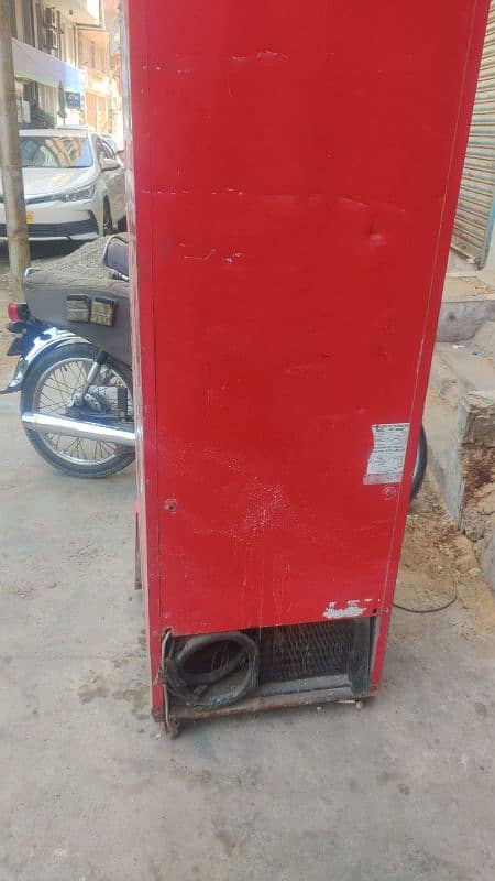 coca cola Pepsi nestle chiller - Refrigerators - 1094121579