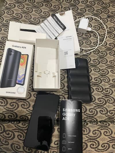 Samsung Galaxy A04/4GB 64GB With Box and Original Charger, In Warranty ...