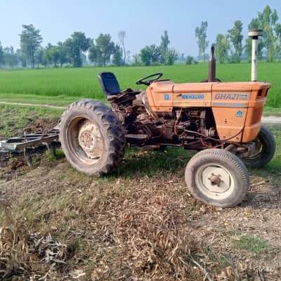 Fiat tractor 480 - Tractors & Trailers - 1094742732