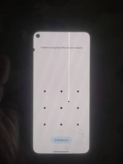 Google Pixel 5 (Faulty Screen) - Mobile Phones - 1094893565