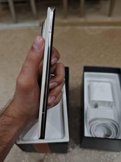 Readme gt 5 pro | 12 256 | Non PTA - Mobile Phones - 1095416764