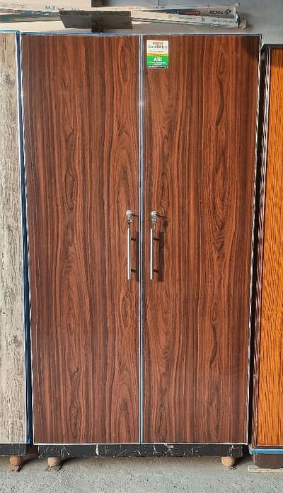 Hanger Almari For Sale - Wardrobes - 1096093009