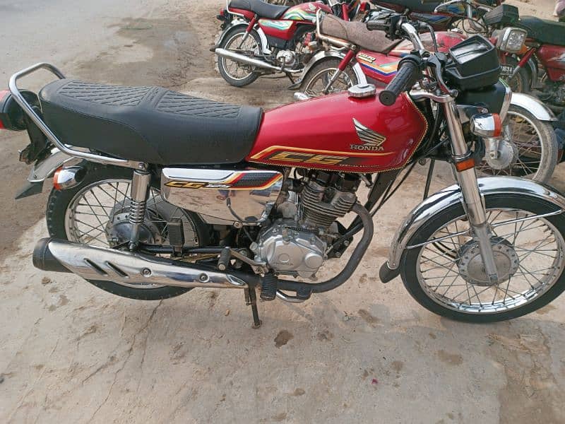 Honda CD 125 model 2022 - Standard - 1096115119