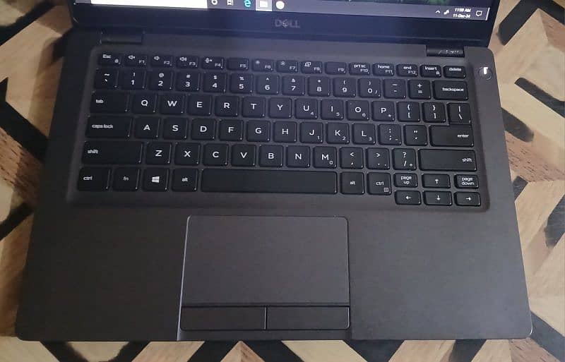 Dell i5 8th generation - Laptops - 1096383559