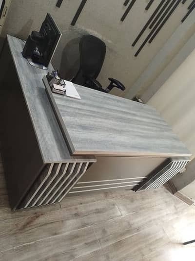 executive office table Zrk Lemination sheet - Office Tables - 1096440626