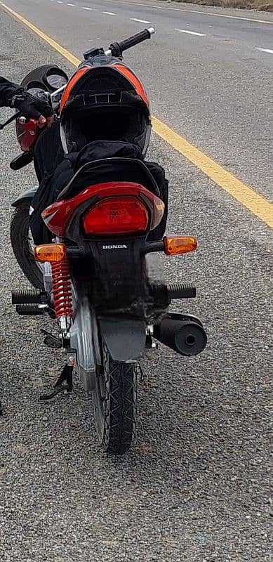 Honda CB125F 2024 Red - Standard - 1096521536