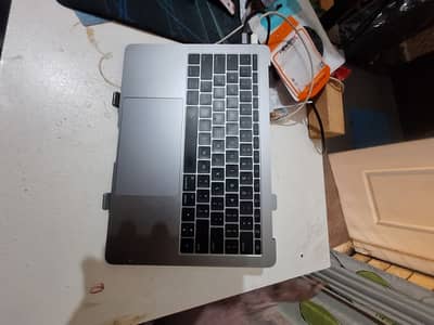 macbook pro 2017 working condition without display - Computer & Laptop ...