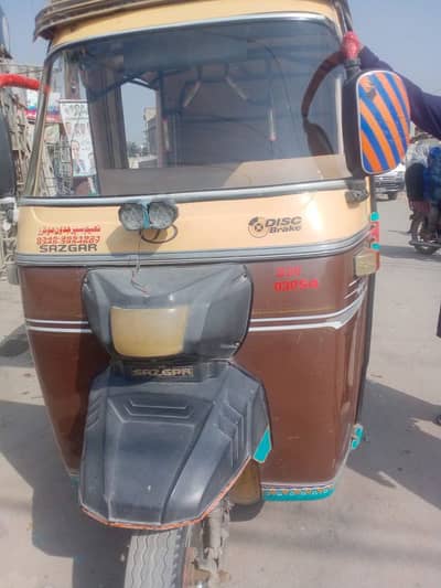 sazgar 6 seater Raksha original color condition - Rickshaw & Chingchi ...