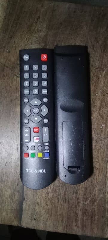 TCL universal remote control minimum order 5 pics - TV Remotes - 1096744929