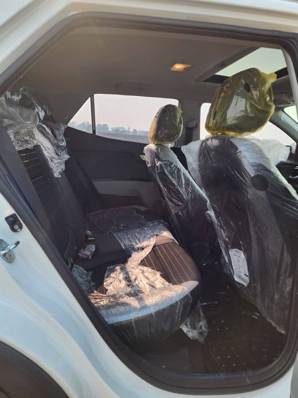 Zero Meter KIA STONIC 2024 for Sale - Cars - 1097322990