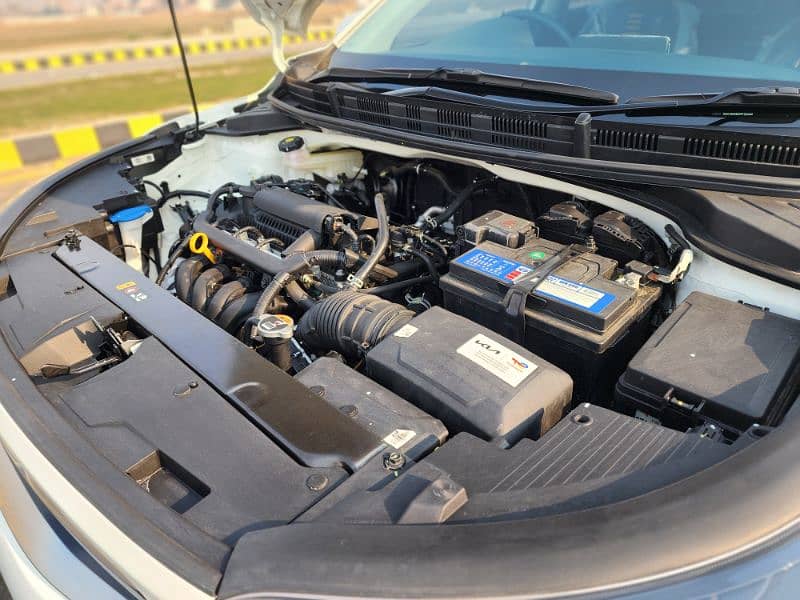 Zero Meter KIA STONIC 2024 for Sale - Cars - 1097322990