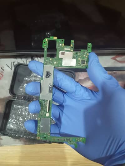 sharp Aquos r3 motherboard and battery - Mobile Phones - 1097355920