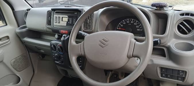 every 350 grade silver gray color - Cars - 1097737487