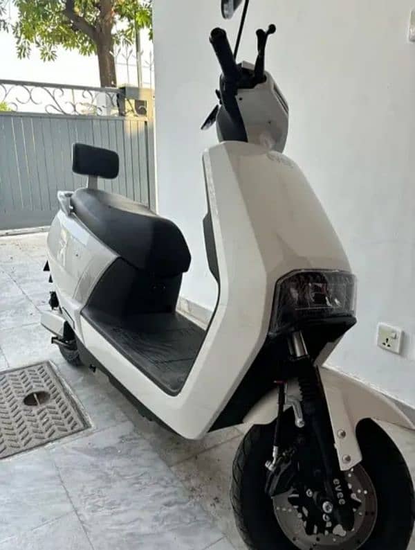 Evee electric scooty bike Archer for sale - Scooty & Scooters - 1097795634