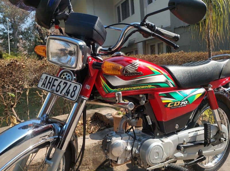 Honda CD 70 Model 2022 - Standard - 1097812823