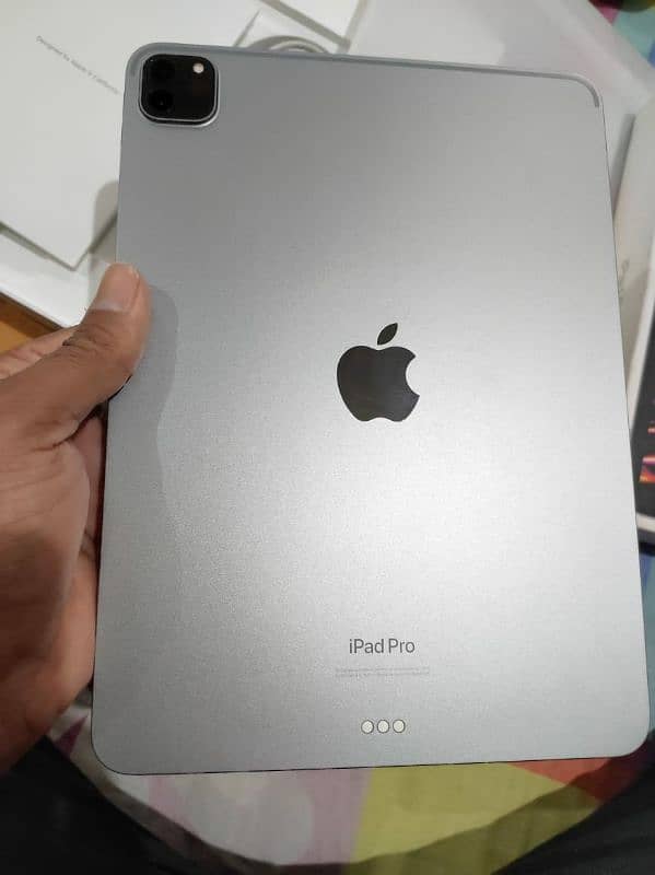 Apple iPad pro M2 Chip 4 th 256GB - Tablets - 1098077941