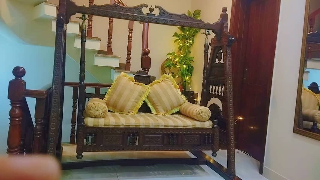 Shisham Wood Chinioti Swing/ Jhula - Recliners - 1098208126
