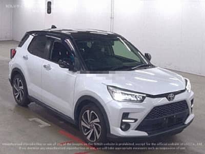 Toyota Raize Z 4WD 4.5 grade BSM 2 tone color pearl white - Cars ...