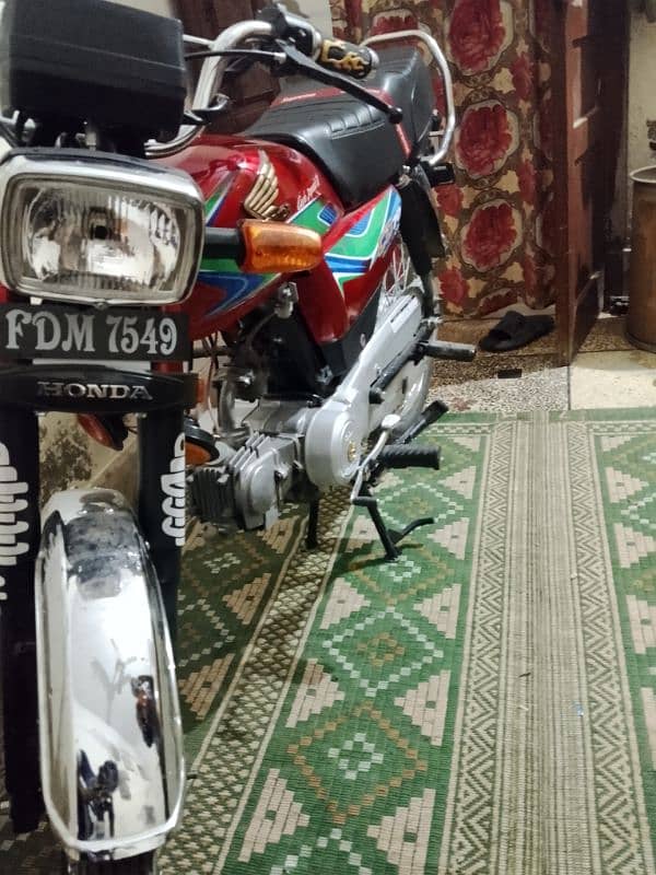 Honda CD 70 model 2018 - Standard - 1098327500