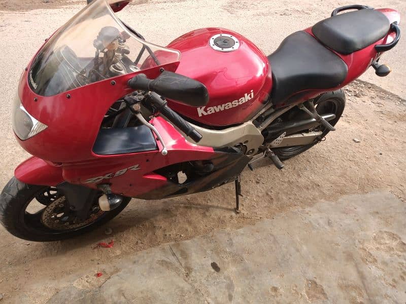 kawasaki zx9r 900cc - Sports & Heavy Bikes - 1098487946