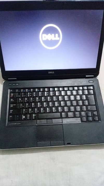 Dell i7 4th gen,2 GB amd graphics card - Laptops - 1098723904