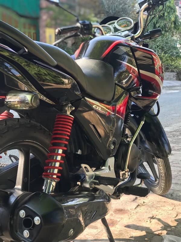 Honda CB150 2018 - Standard - 1098743124