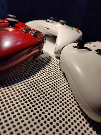 XBOX ONE S “Red controller sold” urgent sale! - Gaming Consoles ...