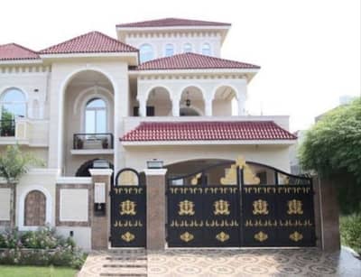 house maid female /helper female /care taker female - Domestic Staff ...