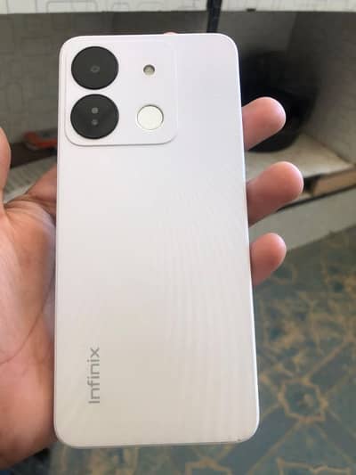 Infinix smart 7hd - Mobile Phones - 1098975358