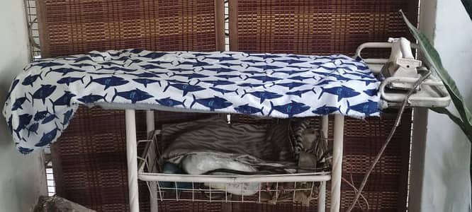 iron stand / Istiri stand - Other Household Items - 1098987689