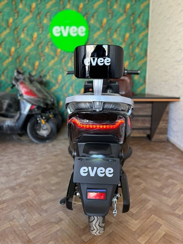 Evee GenZ Electric Scooter - Scooty & Scooters - 1097492966