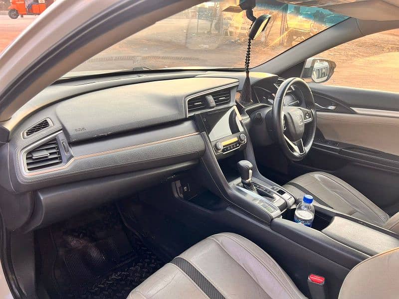 Honda Civic Oriel 2019 - Cars - 1099119732