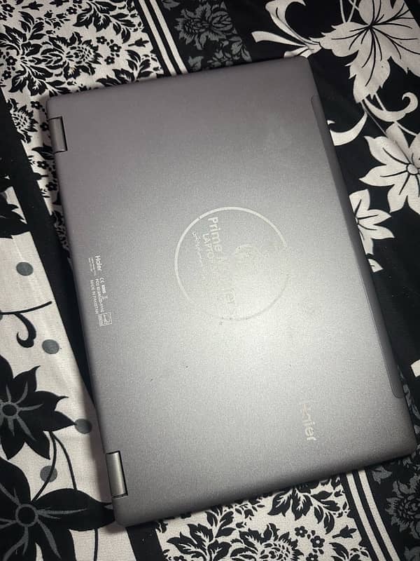 Haier Y11c laptop Touch & Type - Laptops - 1099123785