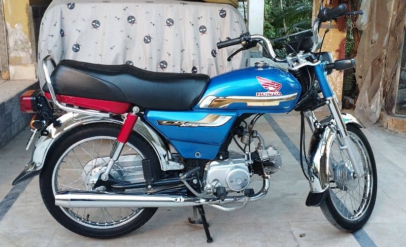 Honda CD 70 Model 2020 - Standard - 1099215671