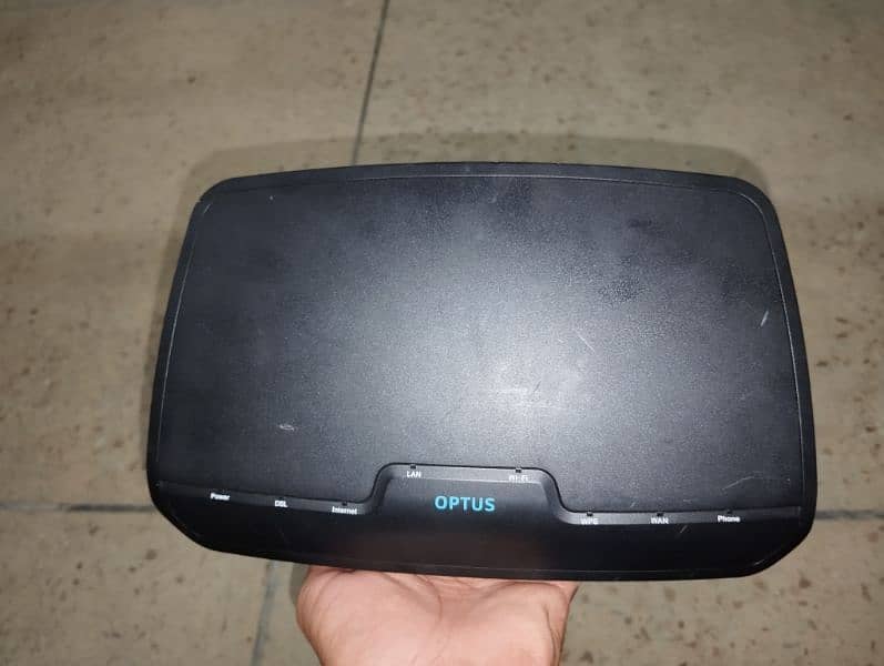 OPTUS DUAL BAND 5G ROUTER - Other Home Appliances - 1099222684