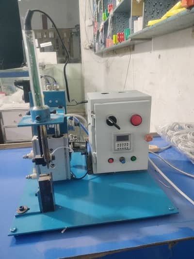 Data cable soldering machine with compressor - Charging Cables - 1099466167
