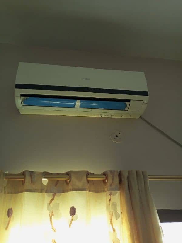 Haier AC 1 Ton Non Inverter - Air Conditioners - 1099495295