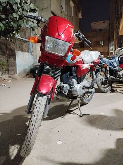 100cc super star 2023 - Standard - 1099621409