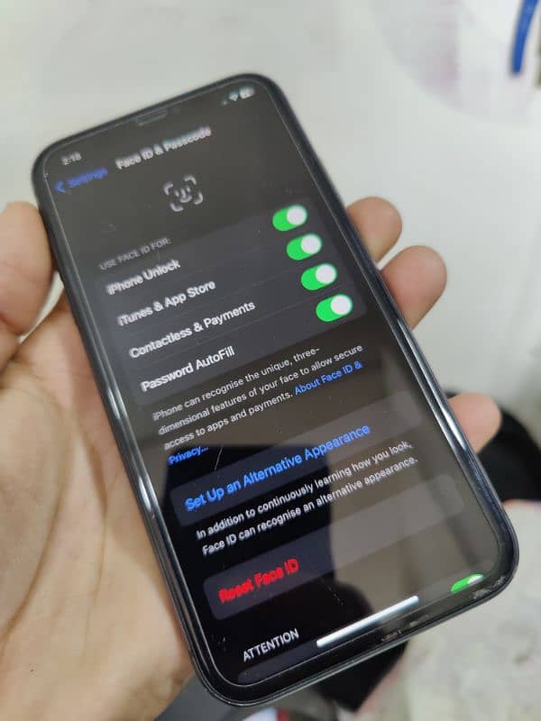 iphone 11 128 factory lock - Mobile Phones - 1099627907