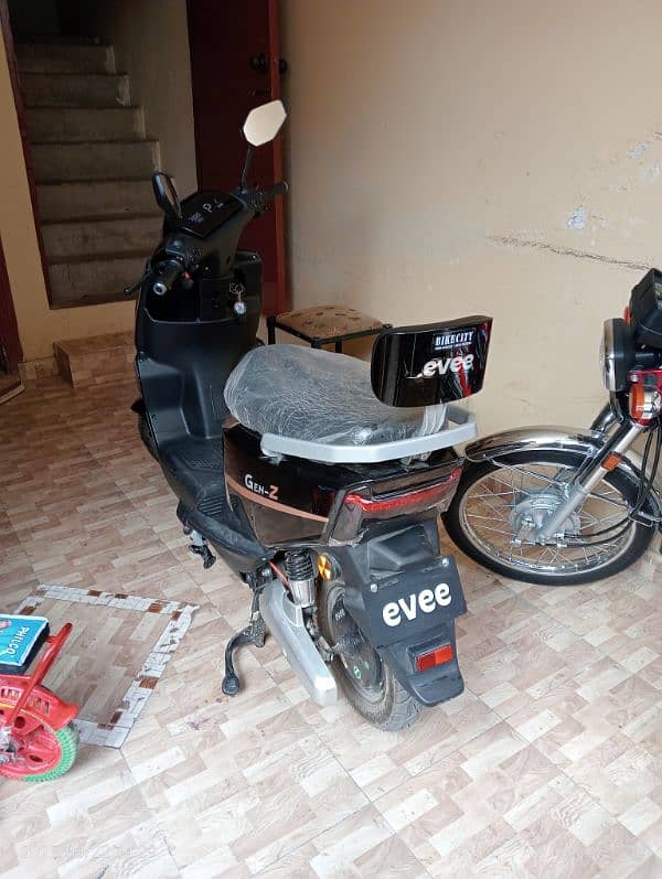Evee GEN - Z new Scoty for sale - Scooty & Scooters - 1099694781