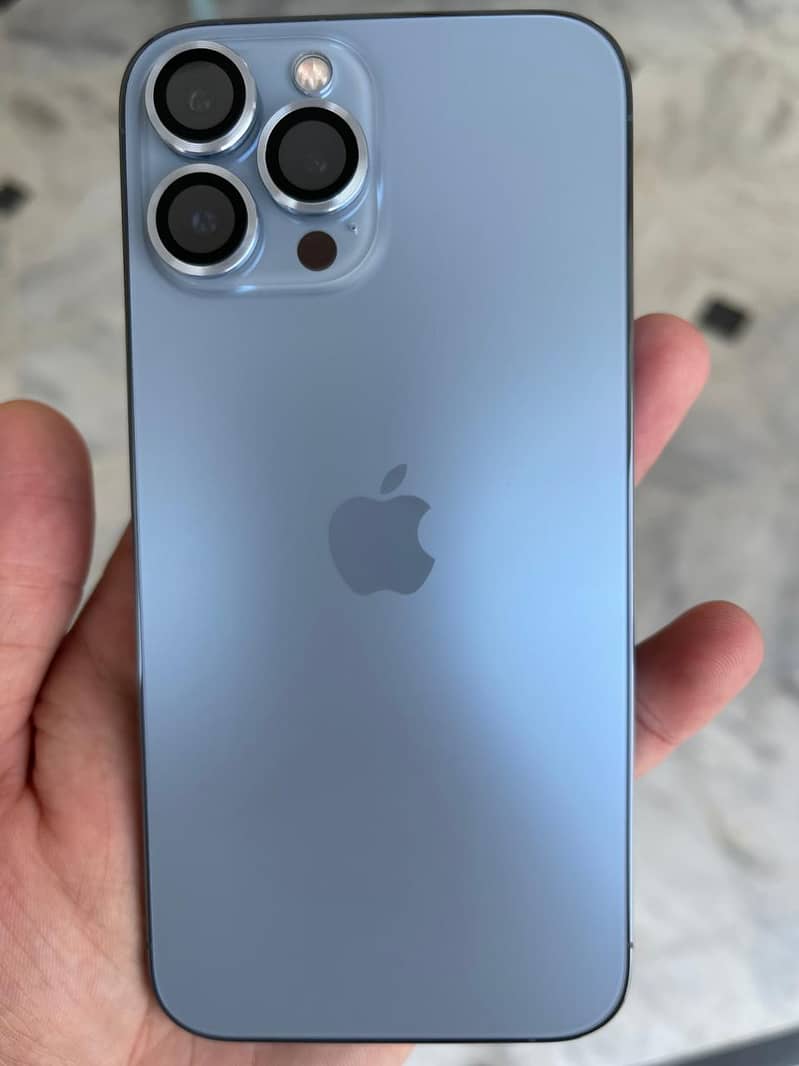 Apple iPhone 13 Pro Max - Mobile Phones - 1099696043